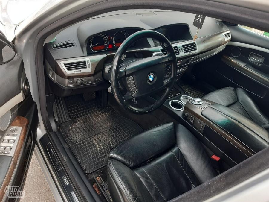 BMW 730 2004 in Kaunas, with an engine capacity of 3.00 L and mileage of 300 thousand km for 1600 €, photo 15 on AUTOMOTO.COM.LV