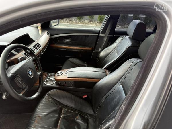 BMW 730 2004 in Varena, with an engine capacity of 3.00 L and mileage of 383 thousand km for 1750 €, photo 7 on AUTOMOTO.COM.LV