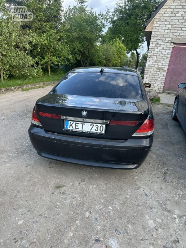 BMW 730 2004 in Marijampole, with an engine capacity of 3.00 L and mileage of 460 thousand km for 1500 €, photo 5 on AUTOMOTO.COM.LV