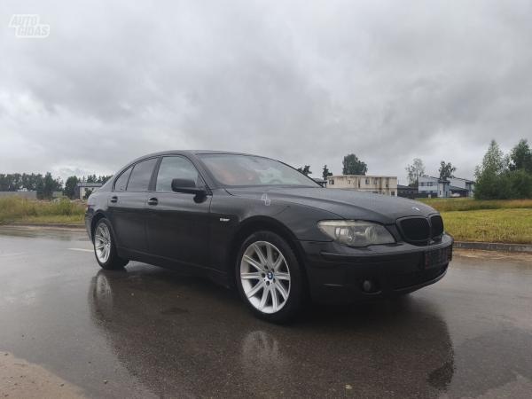 BMW 730 2004 Viļņa, ar dzinēja tilpumu 3.00 L un nobraukumu 555 tūkst. km par 1900 €, foto 3 vietnē AUTOMOTO.COM.LV