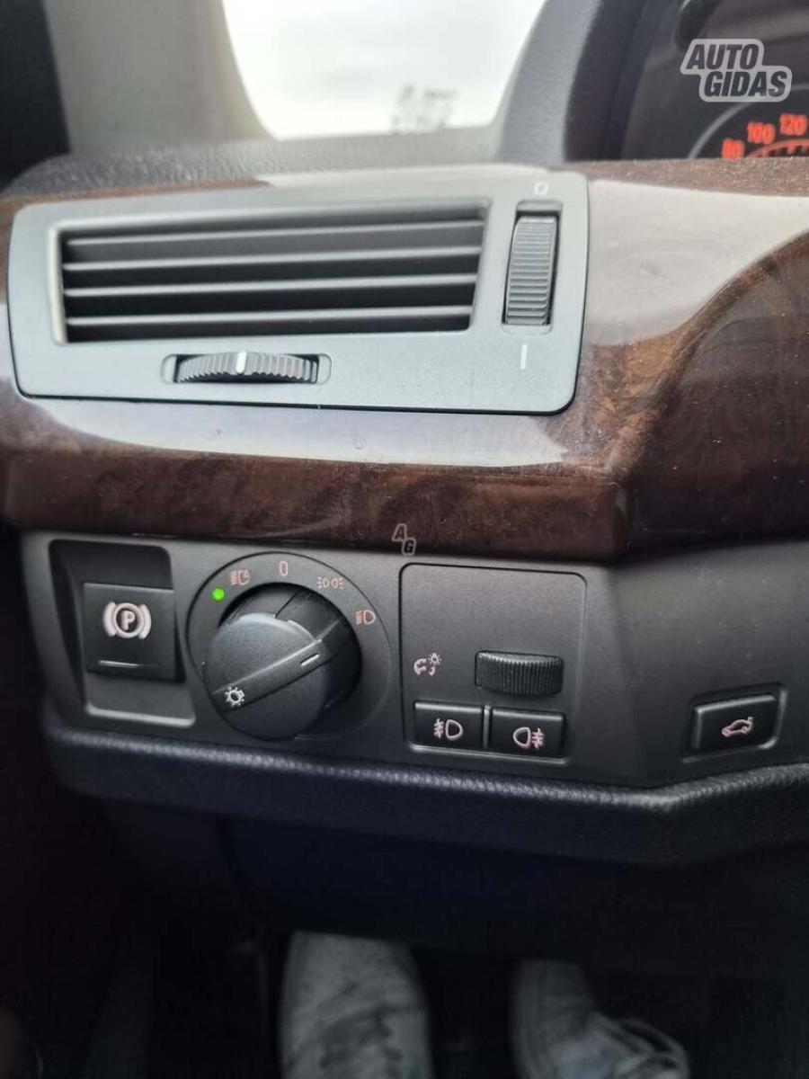BMW 730 2004 Klaipėda, ar dzinēja tilpumu 3.00 L un nobraukumu 313 tūkst. km par 2650 €, foto 7 vietnē AUTOMOTO.COM.LV