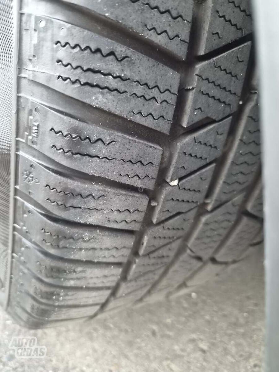 BMW 730 2004 Klaipėda, ar dzinēja tilpumu 3.00 L un nobraukumu 313 tūkst. km par 2650 €, foto 8 vietnē AUTOMOTO.COM.LV