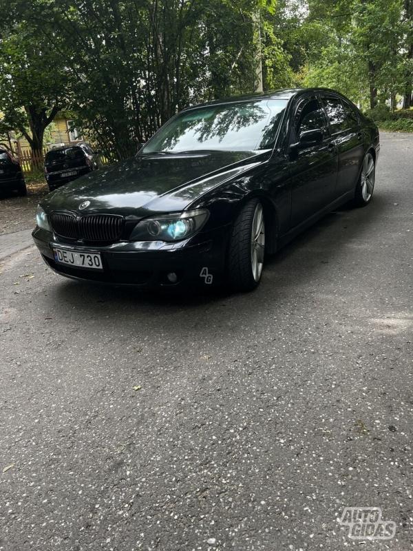 BMW 730 2004 Viļņa vietnē BMW 730 2004 Viļņa, ar dzinēja tilpumu 3.00 L un nobraukumu 426 tūkst. km par 3200 €, foto 5 vietnē AUTOMOTO.COM.LV