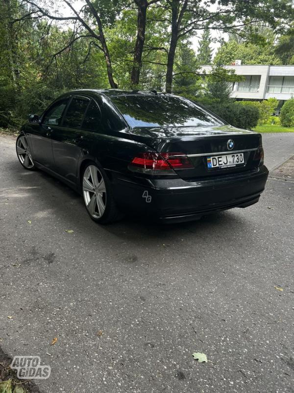 BMW 730 2004 Viļņa vietnē BMW 730 2004 Viļņa, ar dzinēja tilpumu 3.00 L un nobraukumu 426 tūkst. km par 3200 €, foto 7 vietnē AUTOMOTO.COM.LV