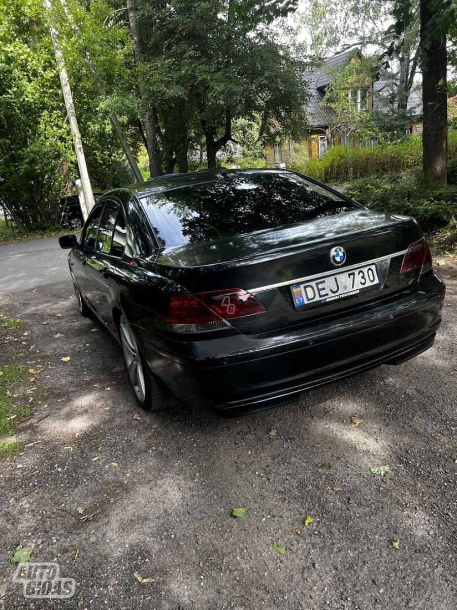 BMW 730 2004 Viļņa, ar dzinēja tilpumu 3.00 L un nobraukumu 426 tūkst. km par 3200 €, foto 8 vietnē AUTOMOTO.COM.LV