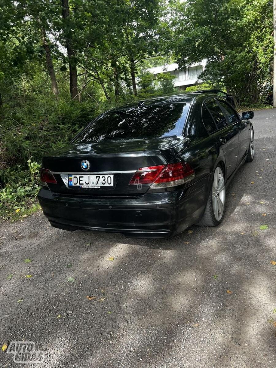 BMW 730 2004 Viļņa, ar dzinēja tilpumu 3.00 L un nobraukumu 426 tūkst. km par 3200 €, foto 10 vietnē AUTOMOTO.COM.LV