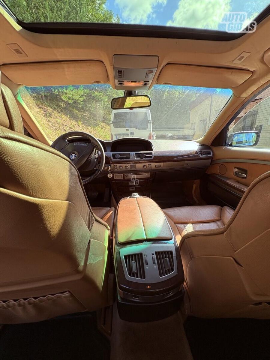 BMW 730 2004 in Vilnius, with an engine capacity of 3.00 L and mileage of 383 thousand km for 1800 €, photo 3 on AUTOMOTO.COM.LV