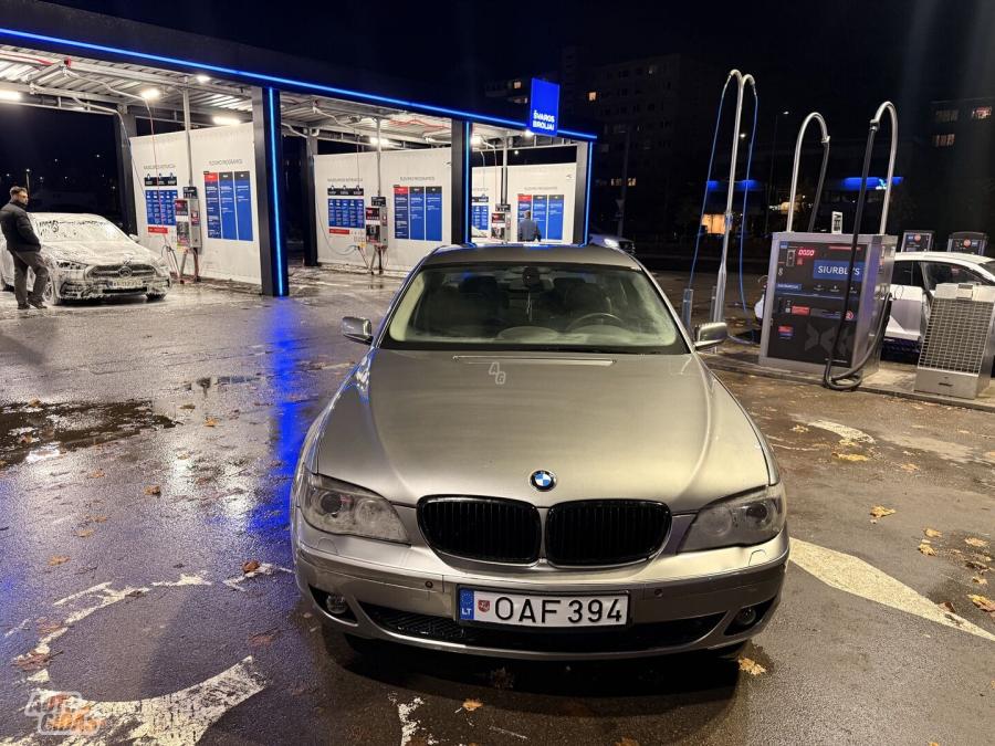 BMW 730 2004 in Vilnius, with an engine capacity of 3.00 L and mileage of 123 thousand km for 1700 €, photo 7 on AUTOMOTO.COM.LV