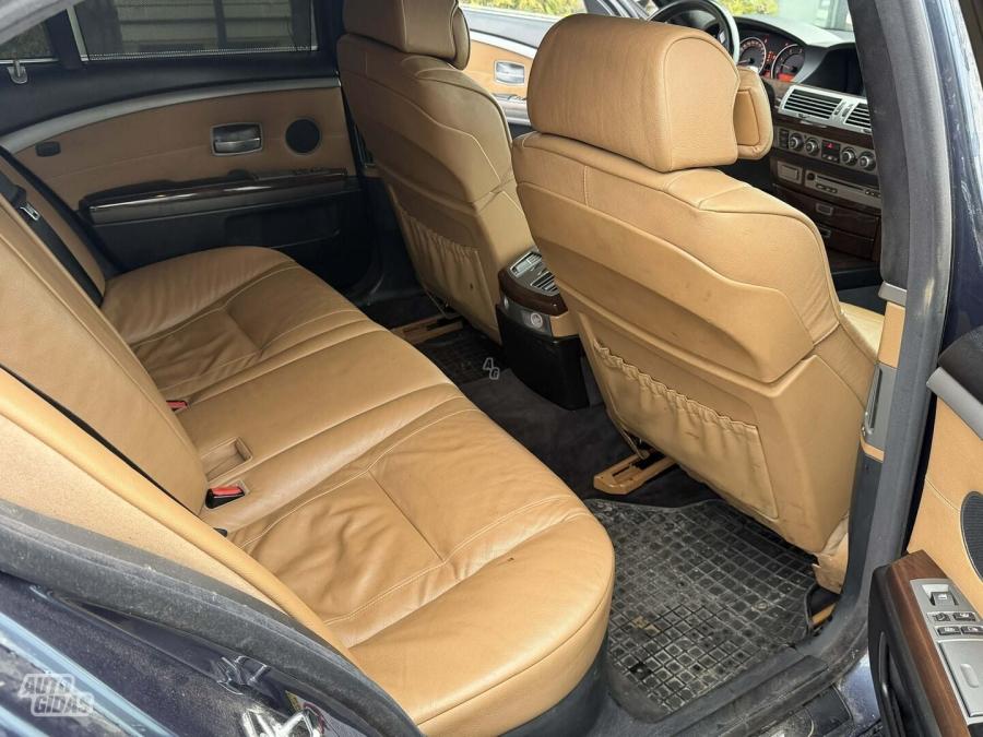 BMW 730 2005 Kauņa, ar dzinēja tilpumu 3.00 L un nobraukumu 531 tūkst. km par 2000 €, foto 18 vietnē AUTOMOTO.COM.LV