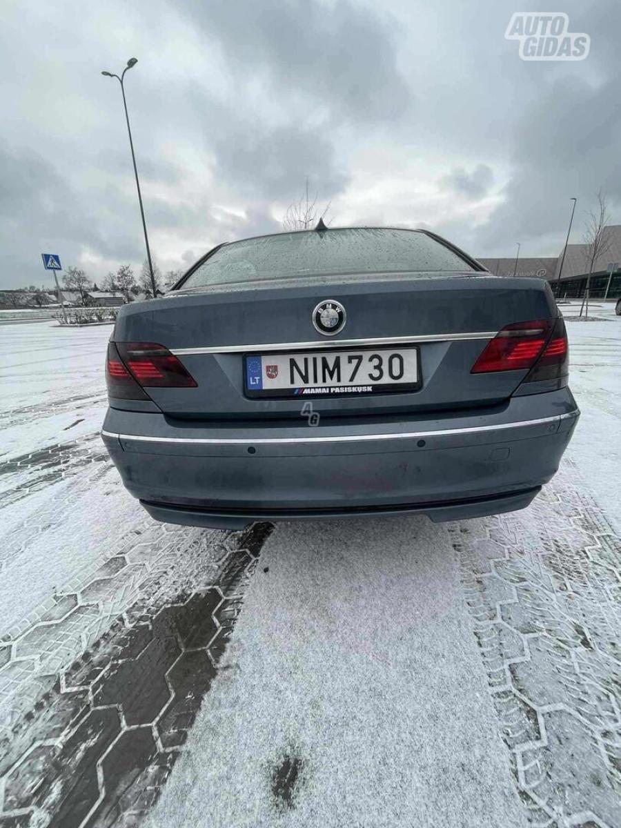 BMW 730 2005 in Panevezys, with an engine capacity of 3.00 L and mileage of 380 thousand km for 28000 €, photo 4 on AUTOMOTO.COM.LV