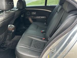 BMW 730 2005 Daugavpils, ar dzinēja tilpumu 3.00 L un nobraukumu 280 tūkst. km par 3950 €, foto 17 vietnē AUTOMOTO.COM.LV