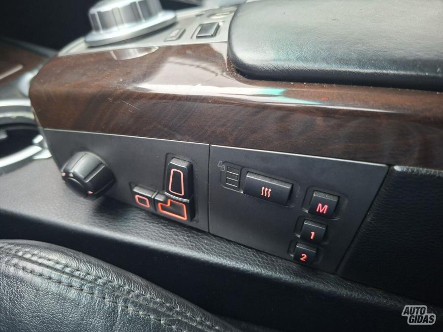 BMW 730 2005 Šilutė, ar dzinēja tilpumu 3.00 L un nobraukumu 380 tūkst. km par 3500 €, foto 21 vietnē AUTOMOTO.COM.LV