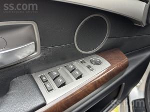 BMW 730 2005 in Bauska, with an engine capacity of 3.00 L and mileage of 328 thousand km for 4690 €, photo 15 on AUTOMOTO.COM.LV