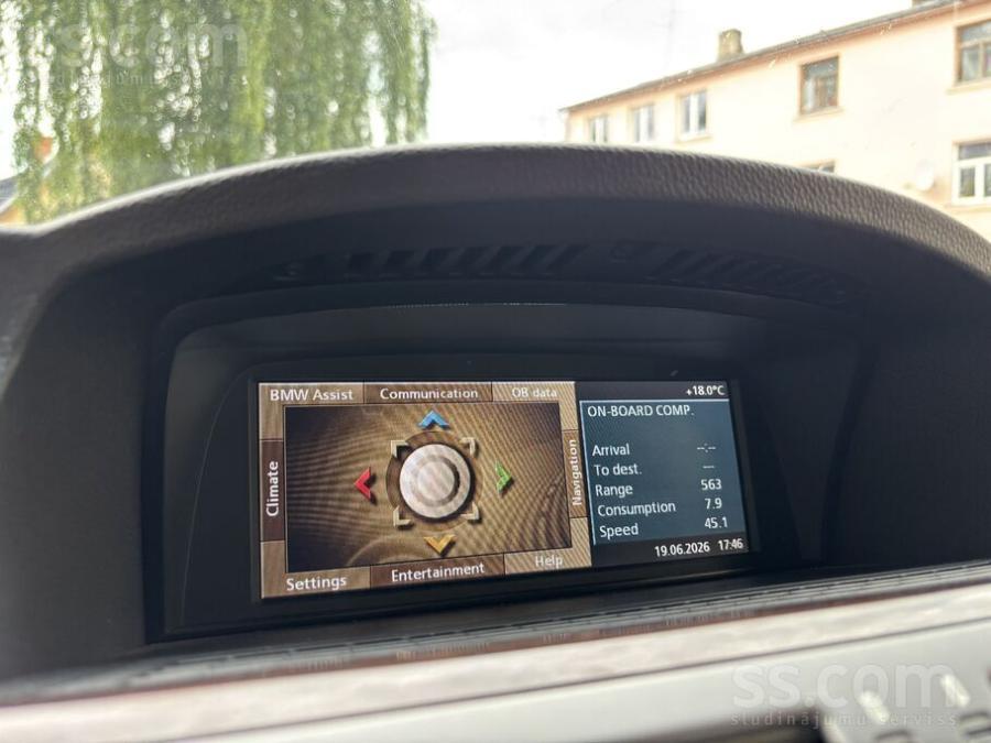 BMW 730 2005 in Bauska, with an engine capacity of 3.00 L and mileage of 328 thousand km for 4690 €, photo 24 on AUTOMOTO.COM.LV