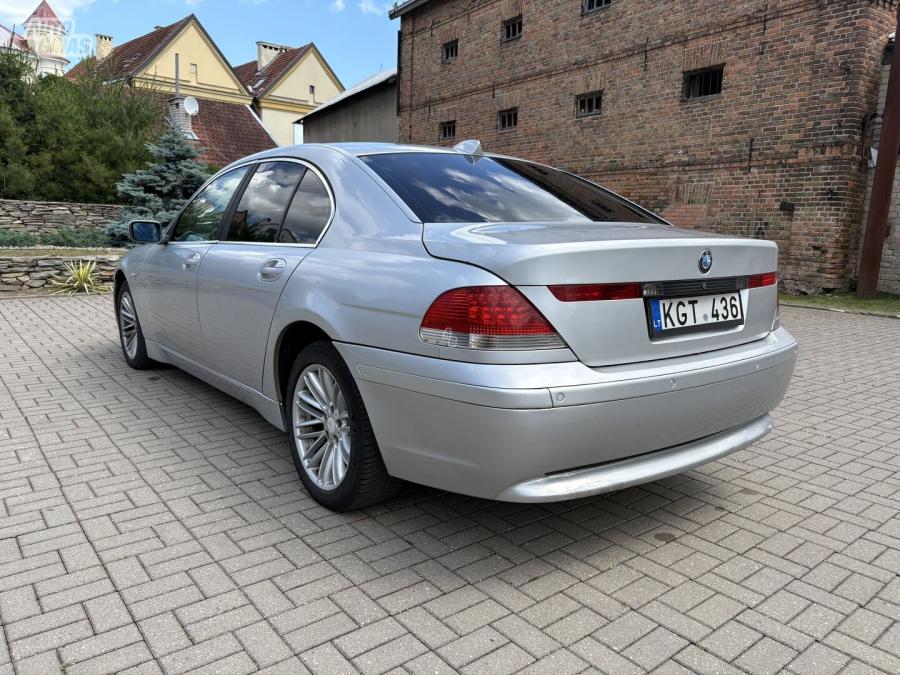 BMW 730 2005 in Vilnius, with an engine capacity of 3.00 L and mileage of 494 thousand km for 1600 €, photo 5 on AUTOMOTO.COM.LV