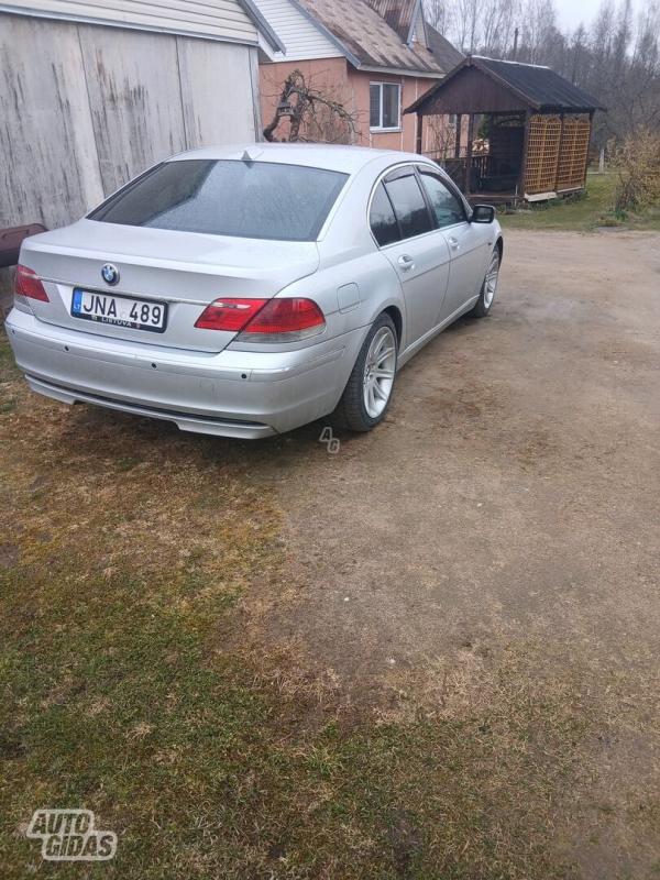 BMW 730 2006 in Birzai, with an engine capacity of 3.00 L and mileage of 260 thousand km for 4500 €, photo 4 on AUTOMOTO.COM.LV