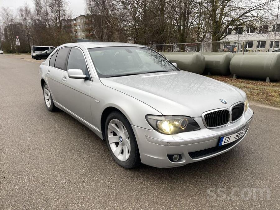 BMW 730 2006 in Liepaja, with an engine capacity of 3.00 L and mileage of 256 thousand km for 4000 €, photo 7 on AUTOMOTO.COM.LV