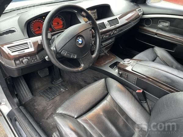 BMW 730 2006 Liepāja, ar dzinēja tilpumu 3.00 L un nobraukumu 256 tūkst. km par 4000 €, foto 7 vietnē AUTOMOTO.COM.LV