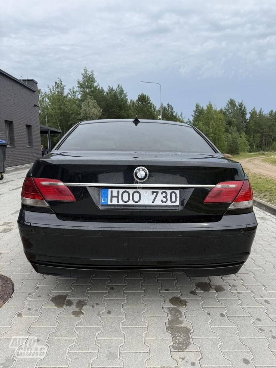 BMW 730 2006 in Jurbarkas, with an engine capacity of 3.00 L and mileage of 433 thousand km for 3150 €, photo 5 on AUTOMOTO.COM.LV