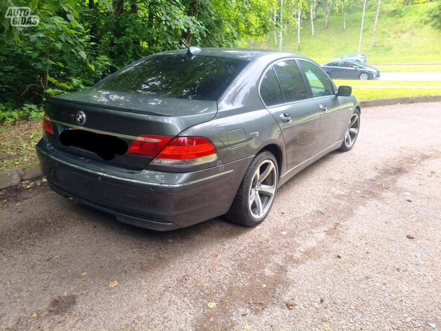 BMW 730 2006 Viļņa, ar dzinēja tilpumu 3.00 L un nobraukumu 326 tūkst. km par 3350 €, foto 4 vietnē AUTOMOTO.COM.LV