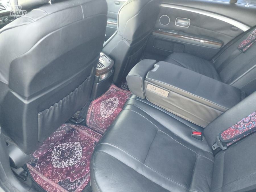 BMW 730 2006 Viļņa, ar dzinēja tilpumu 3.00 L un nobraukumu 326 tūkst. km par 3350 €, foto 15 vietnē AUTOMOTO.COM.LV