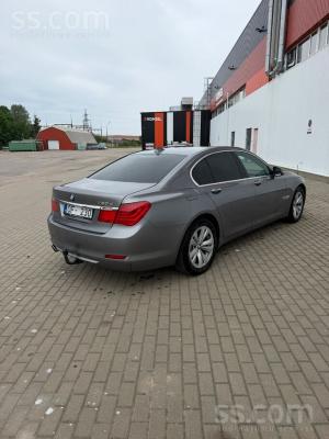 BMW 730 2008 in Liepaja, with an engine capacity of 3.00 L and mileage of 450 thousand km for 5800 €, photo 5 on AUTOMOTO.COM.LV