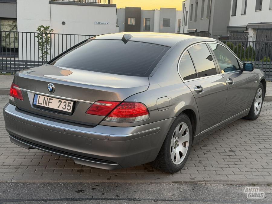 BMW 730 2008 in Vilnius, with an engine capacity of 3.00 L and mileage of 280 thousand km for 3500 €, photo 12 on AUTOMOTO.COM.LV