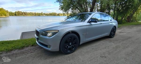 BMW 730 2008 in Vilnius, with an engine capacity of 3.00 L and mileage of 377 thousand km for 7900 €, photo 4 on AUTOMOTO.COM.LV