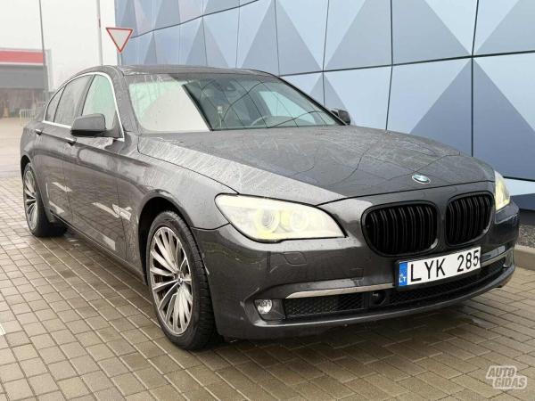 BMW 730 2009 in Silute, with an engine capacity of 3.00 L and mileage of 340 thousand km for 8900 €, photo 4 on AUTOMOTO.COM.LV