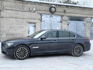 BMW 730 2009 in Silute, with an engine capacity of 3.00 L and mileage of 340 thousand km for 8500 €, photo 2 on AUTOMOTO.COM.LV