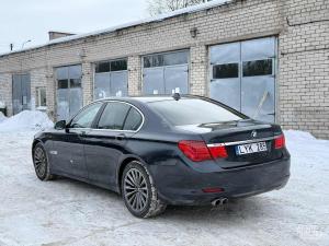 BMW 730 2009 in Silute, with an engine capacity of 3.00 L and mileage of 340 thousand km for 8500 €, photo 9 on AUTOMOTO.COM.LV