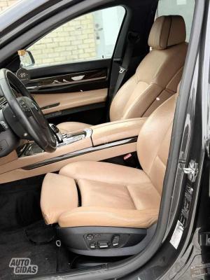 BMW 730 2009 in Silute, with an engine capacity of 3.00 L and mileage of 340 thousand km for 8500 €, photo 13 on AUTOMOTO.COM.LV