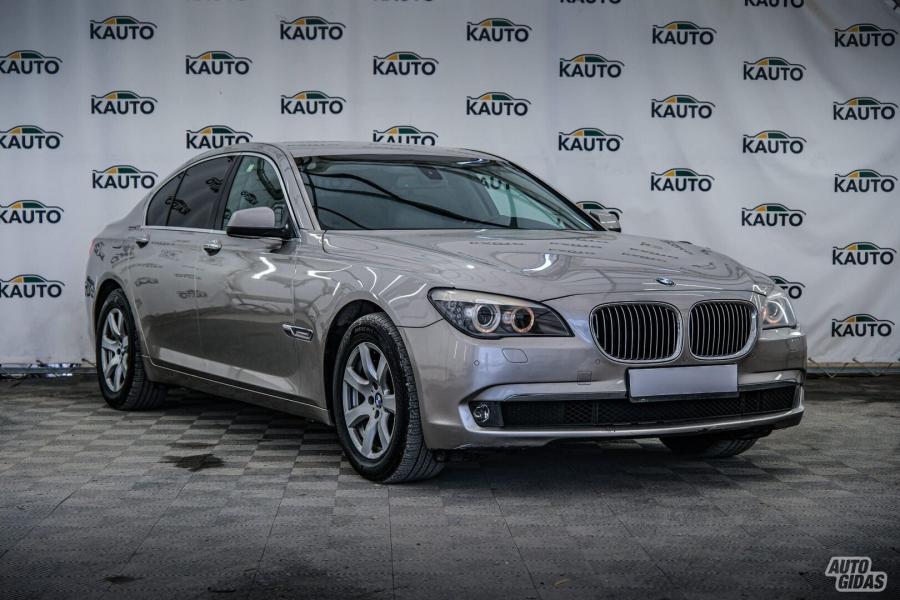BMW 730 2009 in Kaunas, with an engine capacity of 3.00 L and mileage of 251 thousand km for 10290 €, photo 2 on AUTOMOTO.COM.LV