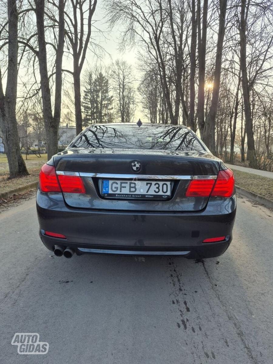 BMW 730 2009 Ariogala, ar dzinēja tilpumu 3.00 L un nobraukumu 335 tūkst. km par 8300 €, foto 8 vietnē AUTOMOTO.COM.LV