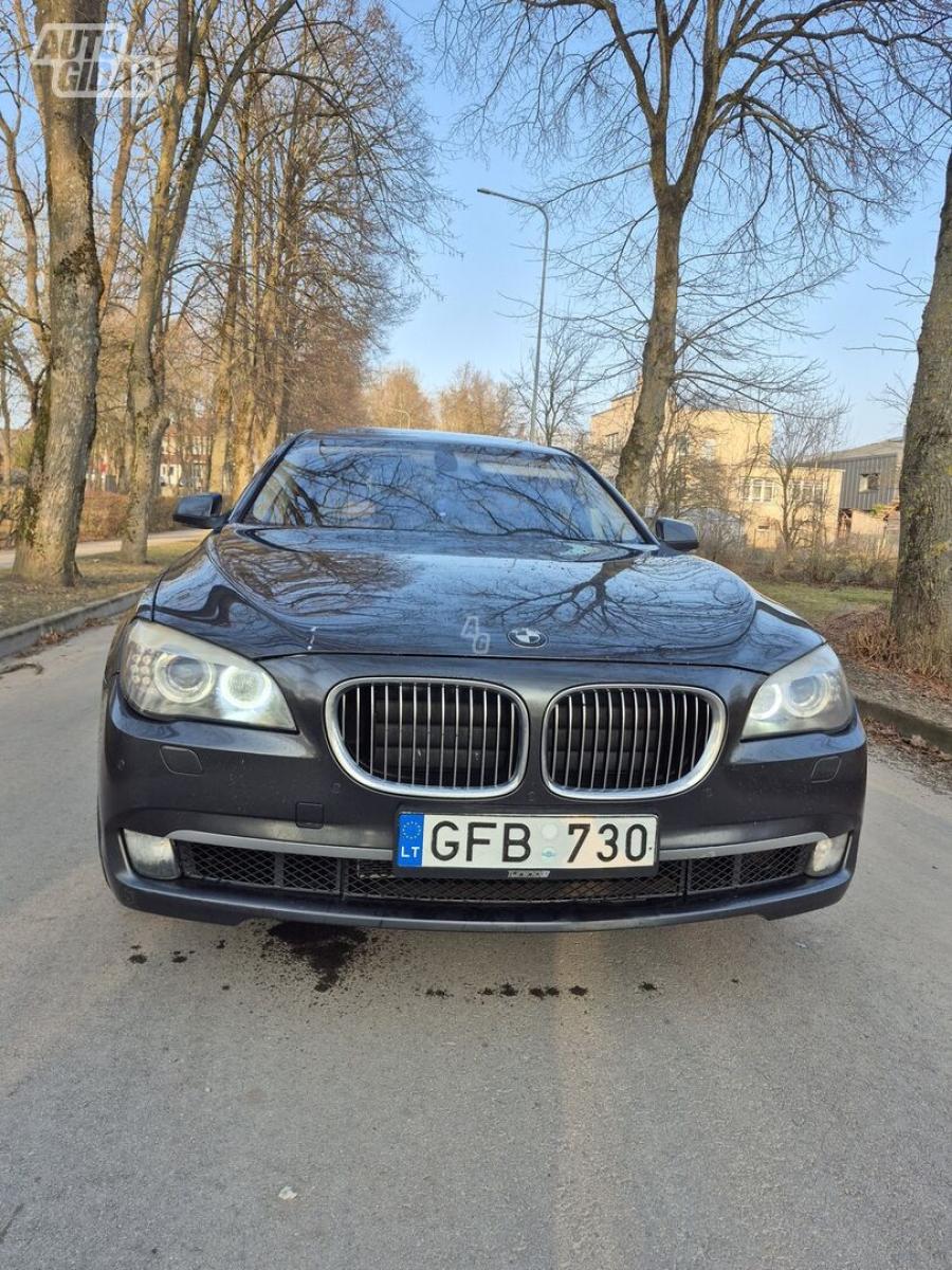 BMW 730 2009 Ariogala, ar dzinēja tilpumu 3.00 L un nobraukumu 335 tūkst. km par 8300 €, foto 10 vietnē AUTOMOTO.COM.LV