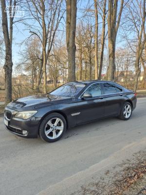 BMW 730 2009 Ariogala, ar dzinēja tilpumu 3.00 L un nobraukumu 335 tūkst. km par 8300 €, foto 12 vietnē AUTOMOTO.COM.LV