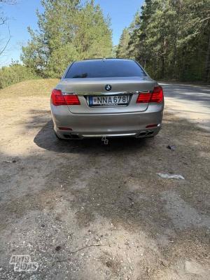 BMW 730 2009 in Kaunas, with an engine capacity of 3.00 L and mileage of 375 thousand km for 7500 €, photo 9 on AUTOMOTO.COM.LV