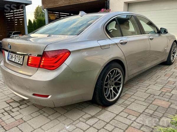 BMW 730 2009 Rīga, ar dzinēja tilpumu 3.00 L un nobraukumu 330 tūkst. km par 7500 €, foto 8 vietnē AUTOMOTO.COM.LV