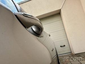 BMW 730 2009 in Riga, with an engine capacity of 3.00 L and mileage of 330 thousand km for 7500 €, photo 11 on AUTOMOTO.COM.LV