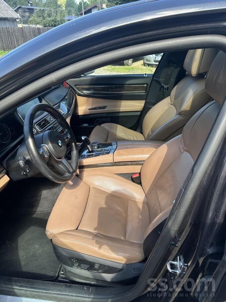 BMW 730 2009 in Riga, with an engine capacity of 3.00 L and mileage of 400 thousand km for 8800 €, photo 7 on AUTOMOTO.COM.LV