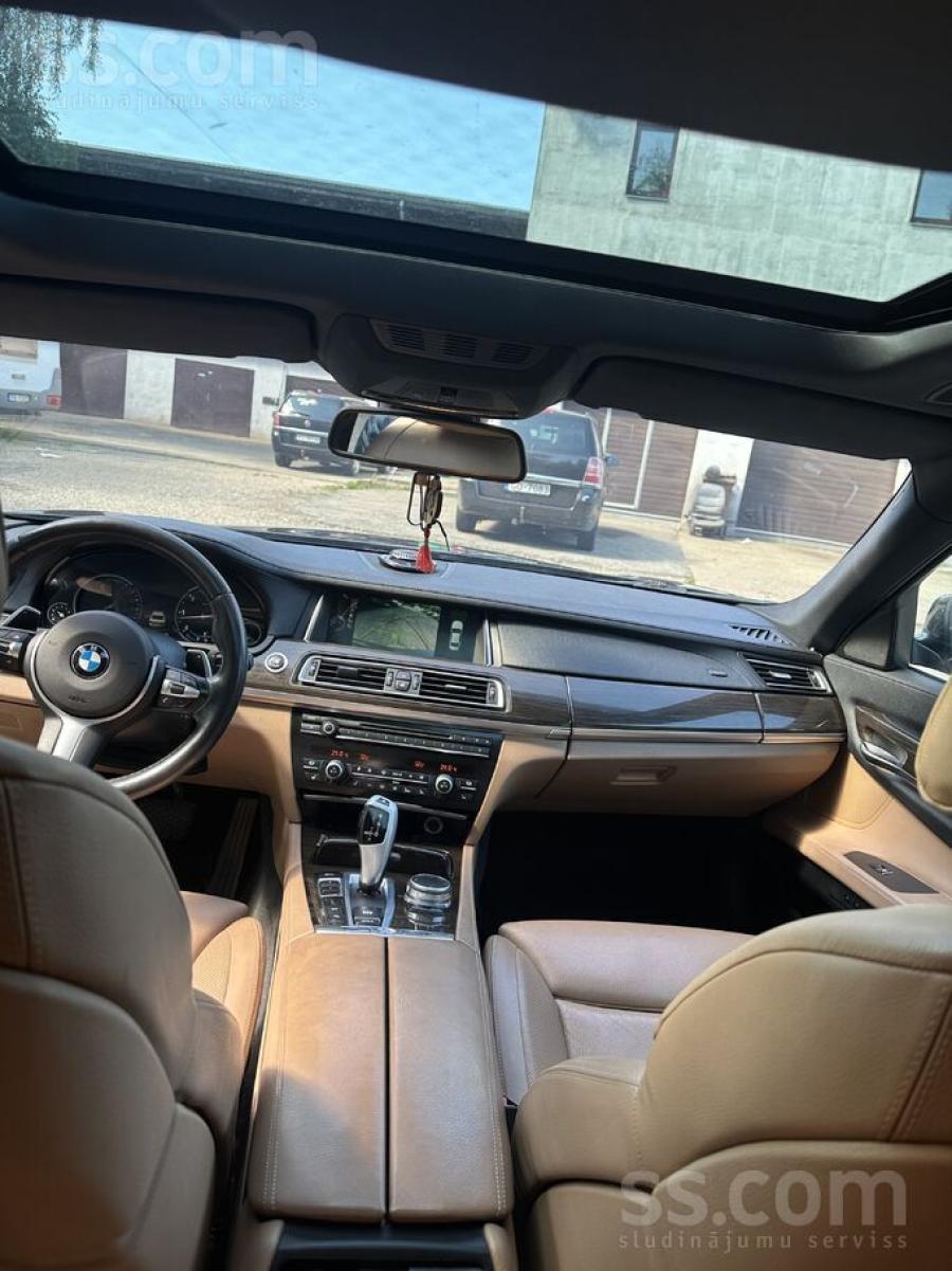 BMW 730 2009 in Riga, with an engine capacity of 3.00 L and mileage of 400 thousand km for 8800 €, photo 8 on AUTOMOTO.COM.LV