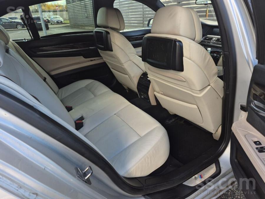 BMW 730 2010 Rīga, ar dzinēja tilpumu 3.00 L un nobraukumu 0 tūkst. km par 8550 €, foto 14 vietnē AUTOMOTO.COM.LV