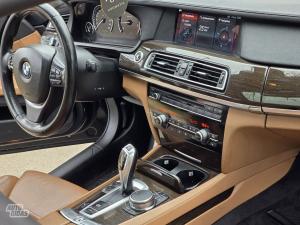 BMW 730 2010 Šauļi, ar dzinēja tilpumu 3.00 L un nobraukumu 346 tūkst. km par 9800 €, foto 7 vietnē AUTOMOTO.COM.LV