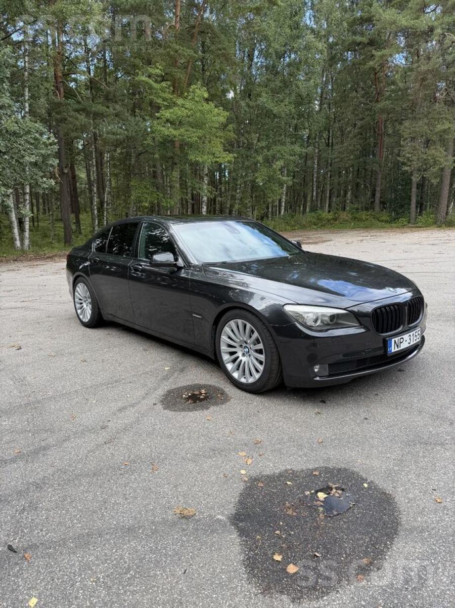 BMW 730 2010 Rīga, ar dzinēja tilpumu 3.00 L un nobraukumu 276 tūkst. km par 8900 €, foto 3 vietnē AUTOMOTO.COM.LV
