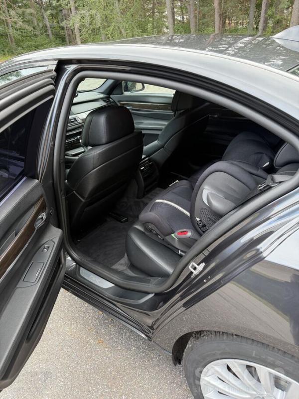 BMW 730 2010 Rīga, ar dzinēja tilpumu 3.00 L un nobraukumu 276 tūkst. km par 8900 €, foto 5 vietnē AUTOMOTO.COM.LV