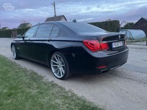 BMW 730 2011 in Raseiniai, with an engine capacity of 3.00 L and mileage of 373 thousand km for 9400 €, photo 3 on AUTOMOTO.COM.LV