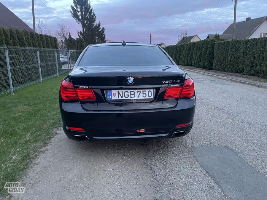BMW 730 2011 in Raseiniai, with an engine capacity of 3.00 L and mileage of 373 thousand km for 9400 €, photo 4 on AUTOMOTO.COM.LV