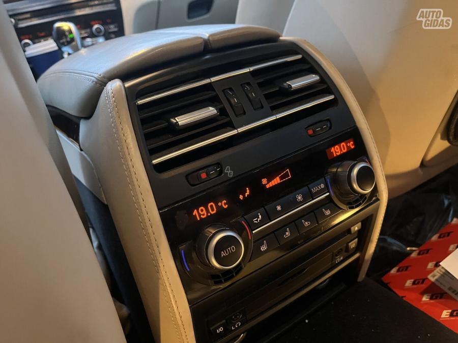BMW 730 2011 in Raseiniai, with an engine capacity of 3.00 L and mileage of 373 thousand km for 9400 €, photo 13 on AUTOMOTO.COM.LV