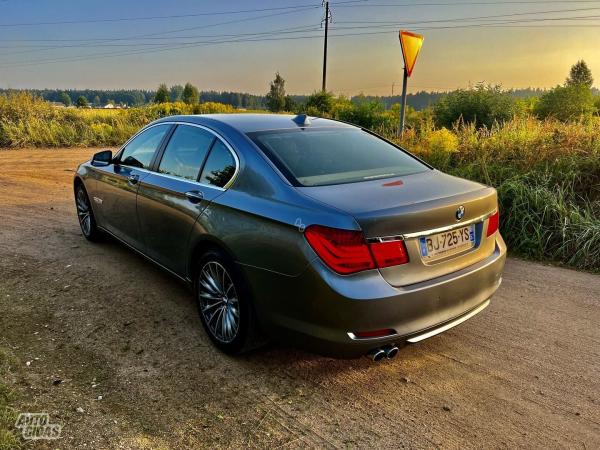 BMW 730 2011 Tauragė, ar dzinēja tilpumu 3.00 L un nobraukumu 249 tūkst. km par 12999 €, foto 4 vietnē AUTOMOTO.COM.LV
