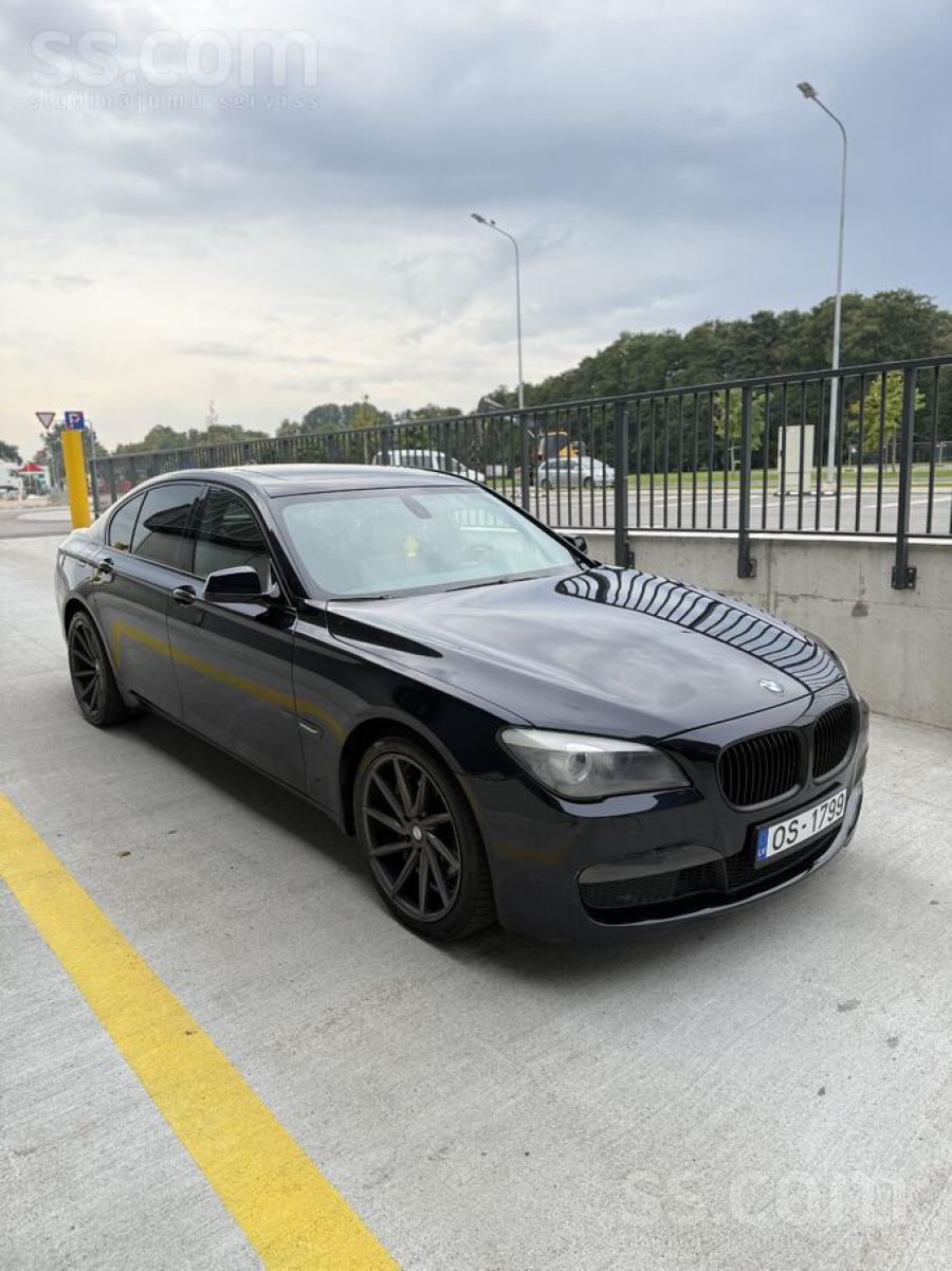 BMW 730 2011 Liepāja, ar dzinēja tilpumu 3.00 L un nobraukumu 283 tūkst. km par 8800 €, foto 3 vietnē AUTOMOTO.COM.LV